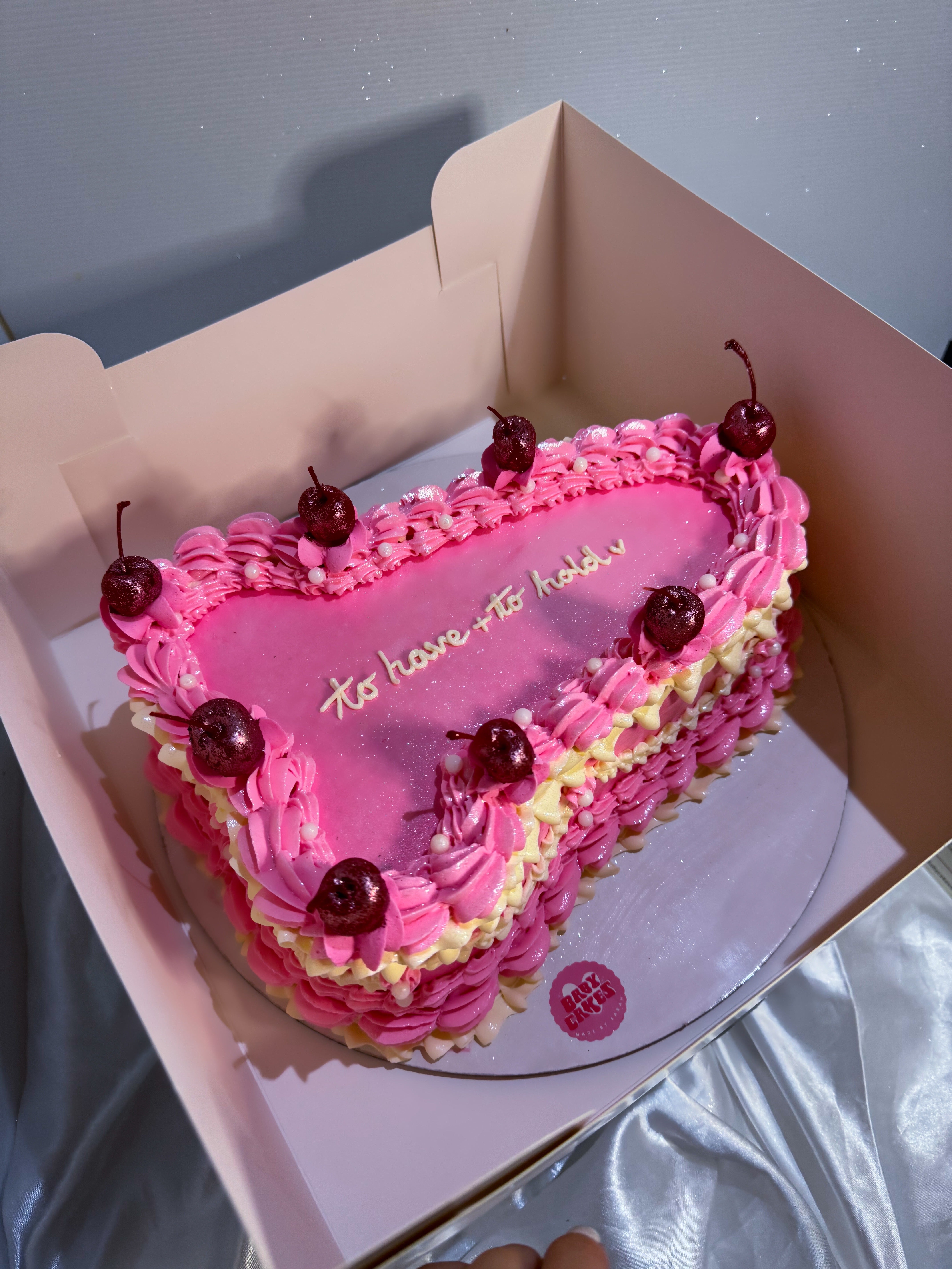 Baby Cakes signature Vintage Cakes – Baby Cakes made by Sarah